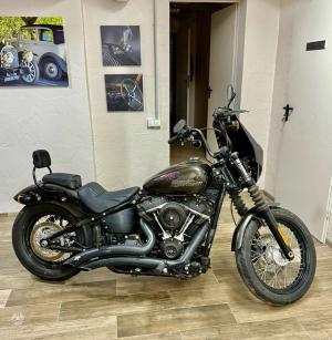 Black Harley-Davidson Street Bob FXBB 2020 in Kaunas, with an engine capacity of 1.75 L and mileage of 3 thousand km for 9030 €, photo  on AUTOMOTO.COM.LV