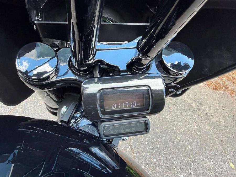 Melns Harley-Davidson Street Bob FXBB 2021 Tauragė, ar dzinēja tilpumu 1.87 L un nobraukumu 12 tūkst. km par 12700 €, foto 8 vietnē AUTOMOTO.COM.LV