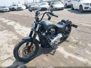 Melns Harley-Davidson Street Bob FXBB 2025 Klaipėda, ar dzinēja tilpumu 1.92 L un nobraukumu 8 tūkst. km par 3500 €, foto 3 vietnē AUTOMOTO.COM.LV