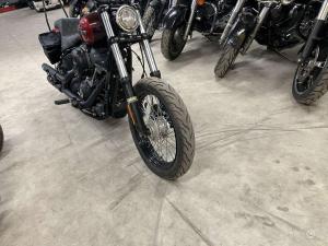 Harley-Davidson Street Bob FXBB 2018 in Siauliai, with an engine capacity of 0.00 L and mileage of 11 thousand km for 4250 €, photo 4 on AUTOMOTO.COM.LV