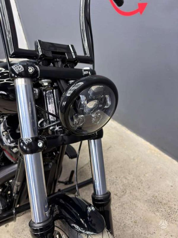 Харли-Девидсон Street Bob FXBB 2020 в Каунас на AUTOMOTO.COM.LV Харли-Девидсон Street Bob FXBB 2020 в Каунас, объемом двигателя 1.80 л и пробегом 22 тыс. км за 9900 €, фото 8 на AUTOMOTO.COM.LV
