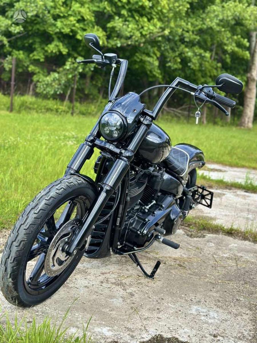 Harley-Davidson Street Bob FXBB 2023 Klaipėda, ar dzinēja tilpumu 1.75 L un nobraukumu 14 tūkst. km par 9700 €, foto 6 vietnē AUTOMOTO.COM.LV