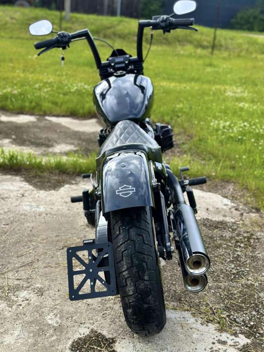 Harley-Davidson Street Bob FXBB 2023 Klaipėda, ar dzinēja tilpumu 1.75 L un nobraukumu 14 tūkst. km par 9700 €, foto 7 vietnē AUTOMOTO.COM.LV