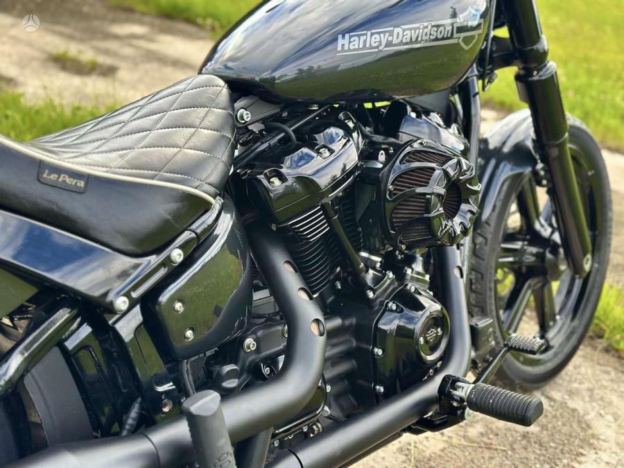 Harley-Davidson Street Bob FXBB 2023 Klaipėda, ar dzinēja tilpumu 1.75 L un nobraukumu 14 tūkst. km par 9700 €, foto 9 vietnē AUTOMOTO.COM.LV
