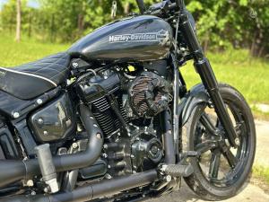 Harley-Davidson Street Bob FXBB 2023 Klaipėda, ar dzinēja tilpumu 1.75 L un nobraukumu 14 tūkst. km par 9700 €, foto 10 vietnē AUTOMOTO.COM.LV