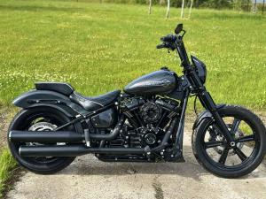 Harley-Davidson Street Bob FXBB 2023 Klaipėda, ar dzinēja tilpumu 1.75 L un nobraukumu 14 tūkst. km par 9700 €, foto 11 vietnē AUTOMOTO.COM.LV