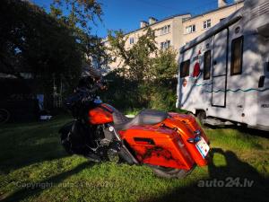 Черный Харли-Девидсон Street Glide 2013 в Таллин, объемом двигателя 1.00 л и пробегом 83 тыс. км за 10500 €, фото 7 на AUTOMOTO.COM.LV