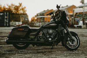 Черный Харли-Девидсон Street Glide 2014 в Пярну, объемом двигателя 1.69 л и пробегом 96 тыс. км за 11900 €, фото 3 на AUTOMOTO.COM.LV