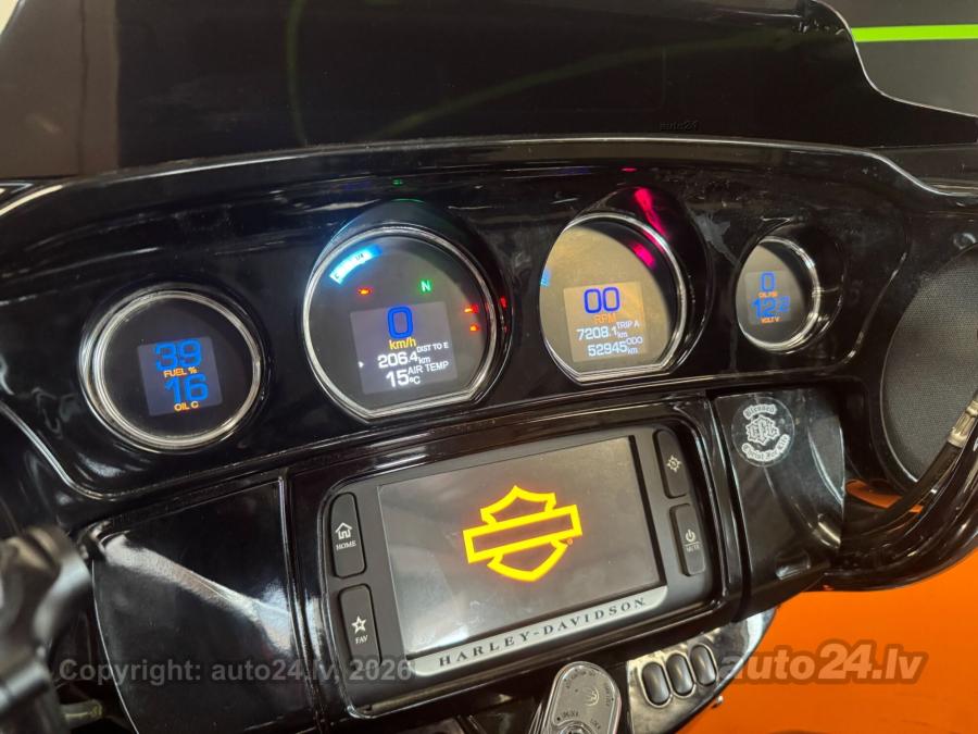 Черный Харли-Девидсон Street Glide 2015 в Тарту, объемом двигателя 1.69 л и пробегом 53 тыс. км за 12990 €, фото 13 на AUTOMOTO.COM.LV