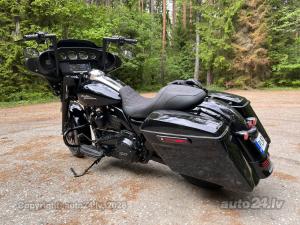 Black Harley-Davidson Street Glide 2020 in Rakvere, with an engine capacity of 1.87 L and mileage of 58 thousand km for 25000 €, photo 4 on AUTOMOTO.COM.LV