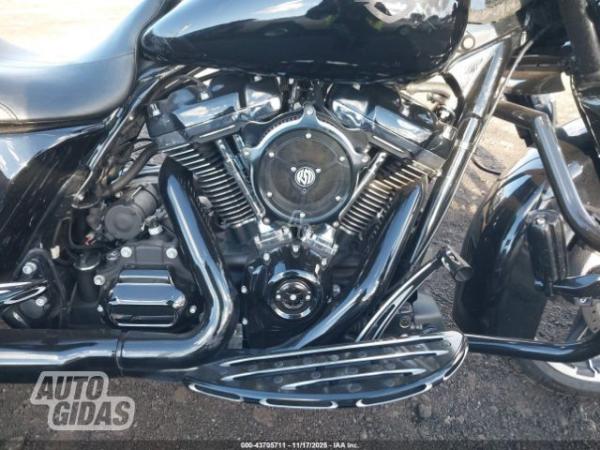 Black Harley-Davidson Street Glide FLHX 0 in Klaipeda, with an engine capacity of 0.00 L and mileage of 0 thousand km for 4550 €, photo 8 on AUTOMOTO.COM.LV