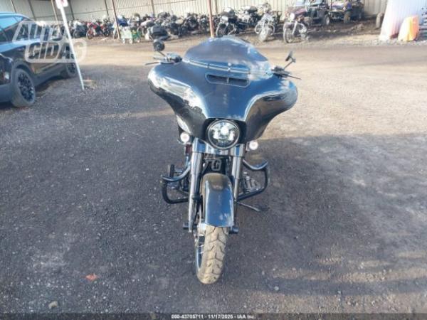 Черный Харли-Девидсон Street Glide FLHX 0 в Клайпеда, объемом двигателя 0.00 л и пробегом 0 тыс. км за 4550 €, фото 5 на AUTOMOTO.COM.LV