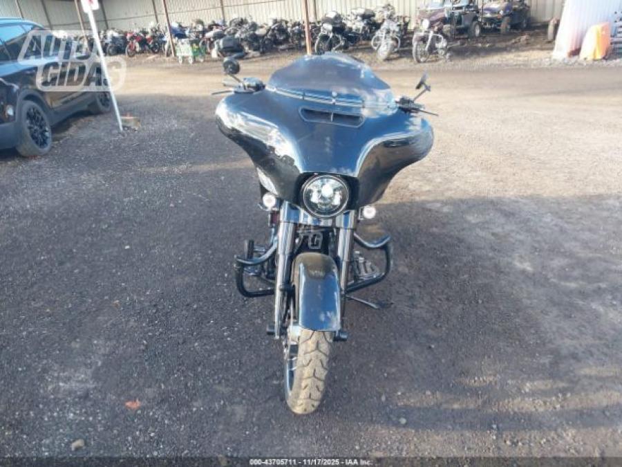 Melns Harley-Davidson Street Glide FLHX 0 Klaipėda, ar dzinēja tilpumu 0.00 L un nobraukumu 0 tūkst. km par 4550 €, foto 6 vietnē AUTOMOTO.COM.LV