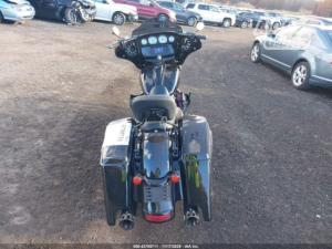 Melns Harley-Davidson Street Glide FLHX 0 Klaipėda, ar dzinēja tilpumu 0.00 L un nobraukumu 0 tūkst. km par 4550 €, foto 7 vietnē AUTOMOTO.COM.LV
