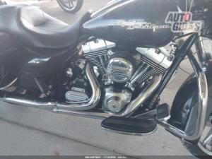 Black Harley-Davidson Street Glide FLHX 0 in Klaipeda, with an engine capacity of 0.00 L and mileage of 0 thousand km for 4000 €, photo 8 on AUTOMOTO.COM.LV