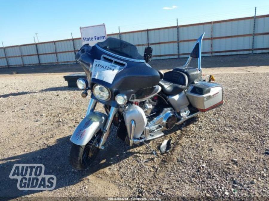 Melns Harley-Davidson Street Glide FLHX 0 Klaipėda, ar dzinēja tilpumu 0.00 L un nobraukumu 0 tūkst. km par 10200 €, foto 2 vietnē AUTOMOTO.COM.LV