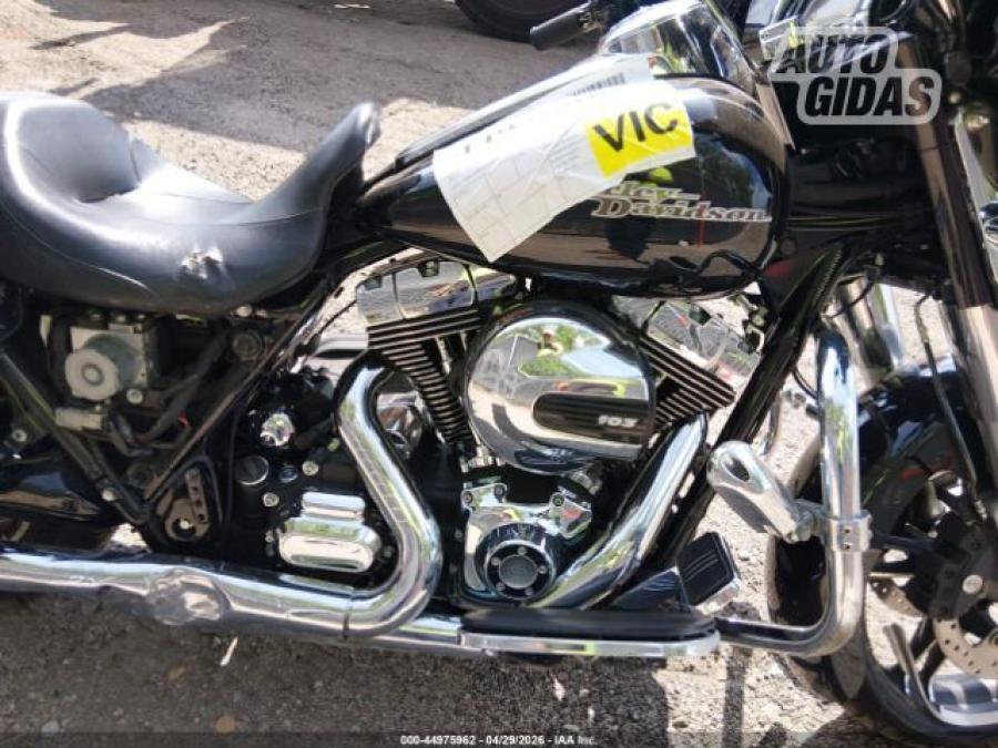 Black Harley-Davidson Street Glide FLHX in Klaipeda, with an engine capacity of 0.00 L and mileage of 0 thousand km for 2025 €, photo 9 on AUTOMOTO.COM.LV