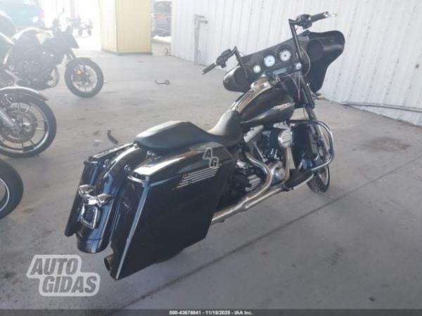 Черный Харли-Девидсон Street Glide FLHX в Клайпеда, объемом двигателя 0.00 л и пробегом 0 тыс. км за 4000 €, фото 4 на AUTOMOTO.COM.LV