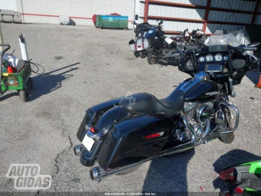 Black Harley-Davidson Street Glide FLHX in Klaipeda, with an engine capacity of 0.00 L and mileage of 0 thousand km for 4500 €, photo 5 on AUTOMOTO.COM.LV