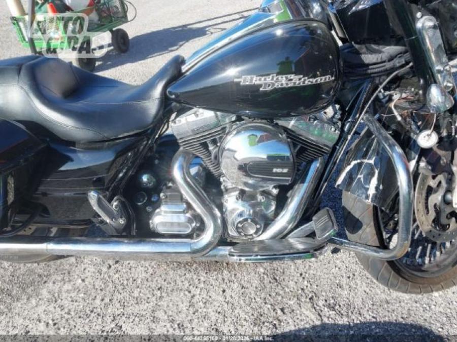 Black Harley-Davidson Street Glide FLHX in Klaipeda, with an engine capacity of 0.00 L and mileage of 0 thousand km for 4500 €, photo 9 on AUTOMOTO.COM.LV