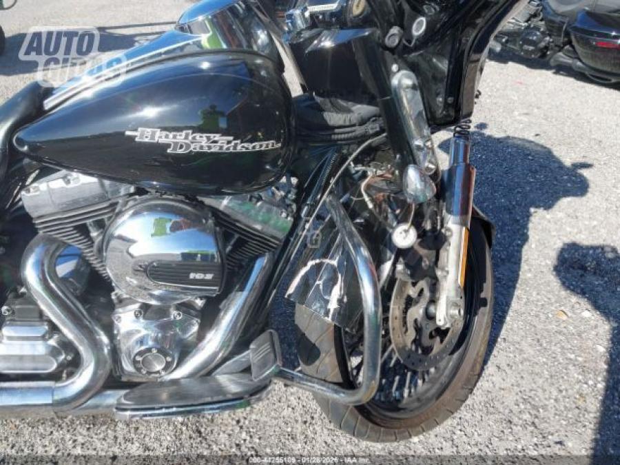 Black Harley-Davidson Street Glide FLHX in Klaipeda, with an engine capacity of 0.00 L and mileage of 0 thousand km for 4500 €, photo 15 on AUTOMOTO.COM.LV