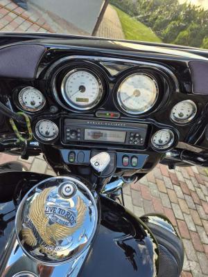 Черный Харли-Девидсон Street Glide FLHX 2012 в Кретинга, объемом двигателя 1.69 л и пробегом 32 тыс. км за 8800 €, фото 7 на AUTOMOTO.COM.LV