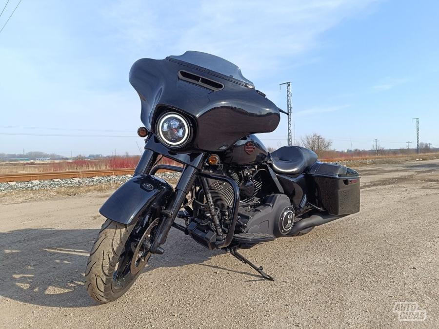 Черный Харли-Девидсон Street Glide FLHX 2014 в Клайпеда, объемом двигателя 1.69 л и пробегом 64 тыс. км за 12000 €, фото 3 на AUTOMOTO.COM.LV