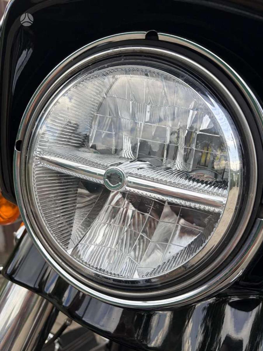 Black Harley-Davidson Street Glide FLHX 2015 in Vilnius, with an engine capacity of 1.69 L and mileage of 36 thousand km for 10450 €, photo 10 on AUTOMOTO.COM.LV