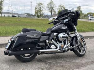 Melns Harley-Davidson Street Glide FLHX 2016 Plungė, ar dzinēja tilpumu 0.00 L un nobraukumu 46 tūkst. km par 10500 €, foto 2 vietnē AUTOMOTO.COM.LV