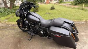 Black Harley-Davidson Street Glide FLHX 2022 in Siauliai, with an engine capacity of 1.90 L and mileage of 4 thousand km for 16900 €, photo 7 on AUTOMOTO.COM.LV