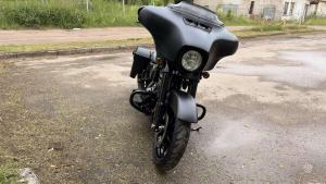 Black Harley-Davidson Street Glide FLHX 2022 in Siauliai, with an engine capacity of 1.90 L and mileage of 4 thousand km for 16900 €, photo 12 on AUTOMOTO.COM.LV