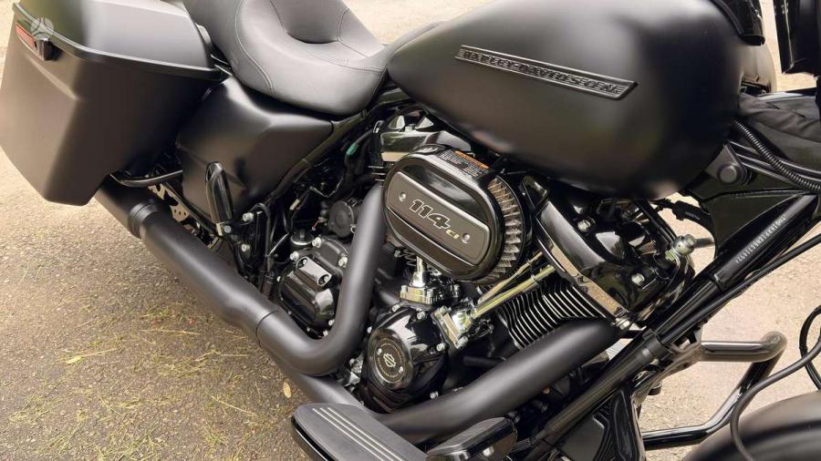 Black Harley-Davidson Street Glide FLHX 2022 in Siauliai, with an engine capacity of 1.90 L and mileage of 4 thousand km for 16900 €, photo 13 on AUTOMOTO.COM.LV