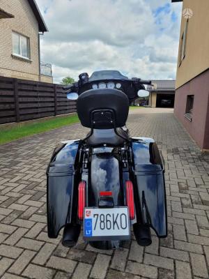 Черный Харли-Девидсон Street Glide FLHX 2022 в Тельшяй, объемом двигателя 1.75 л и пробегом 9 тыс. км за 16500 €, фото 8 на AUTOMOTO.COM.LV
