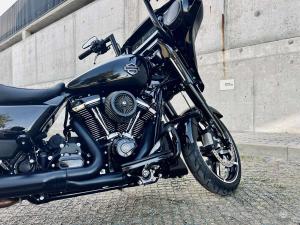 Melns Harley-Davidson Street Glide FLHX 2024 Kauņa, ar dzinēja tilpumu 0.00 L un nobraukumu 8 tūkst. km par 24500 €, foto 5 vietnē AUTOMOTO.COM.LV