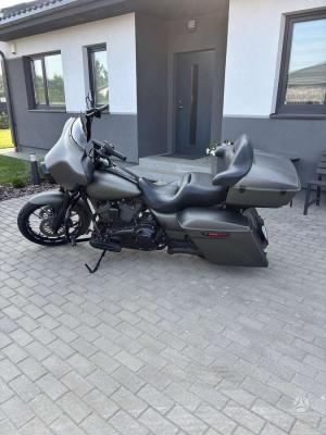 Зеленый Харли-Девидсон Street Glide FLHX 2012 в Кретинга, объемом двигателя 1.70 л и пробегом 92 тыс. км за 11000 €, фото 4 на AUTOMOTO.COM.LV