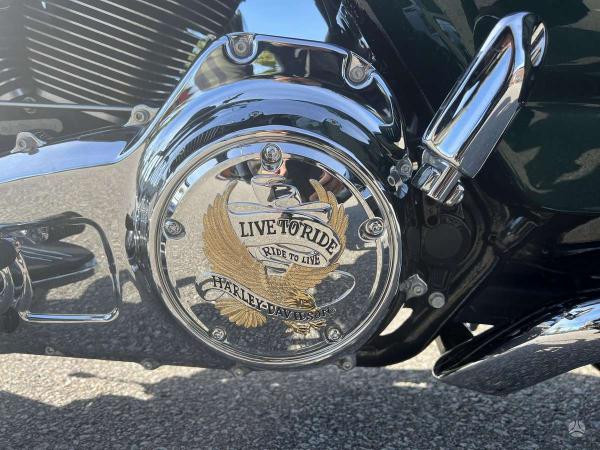 Зеленый Харли-Девидсон Street Glide FLHX 2014 в Клайпеда, объемом двигателя 1.69 л и пробегом 26 тыс. км за 11450 €, фото 10 на AUTOMOTO.COM.LV