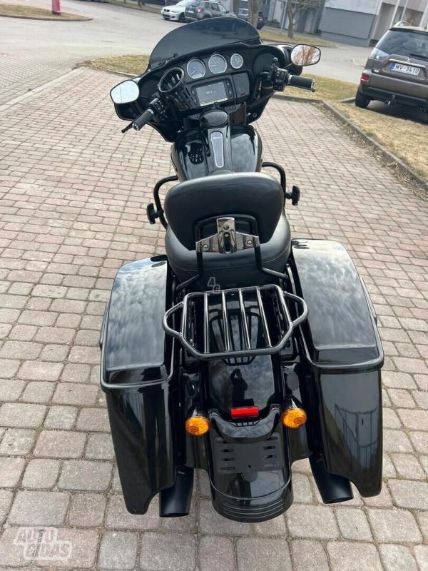 Harley-Davidson Street Glide FLHX 0 Klaipėda, ar dzinēja tilpumu 0.00 L un nobraukumu 0 tūkst. km par 11900 €, foto 6 vietnē AUTOMOTO.COM.LV