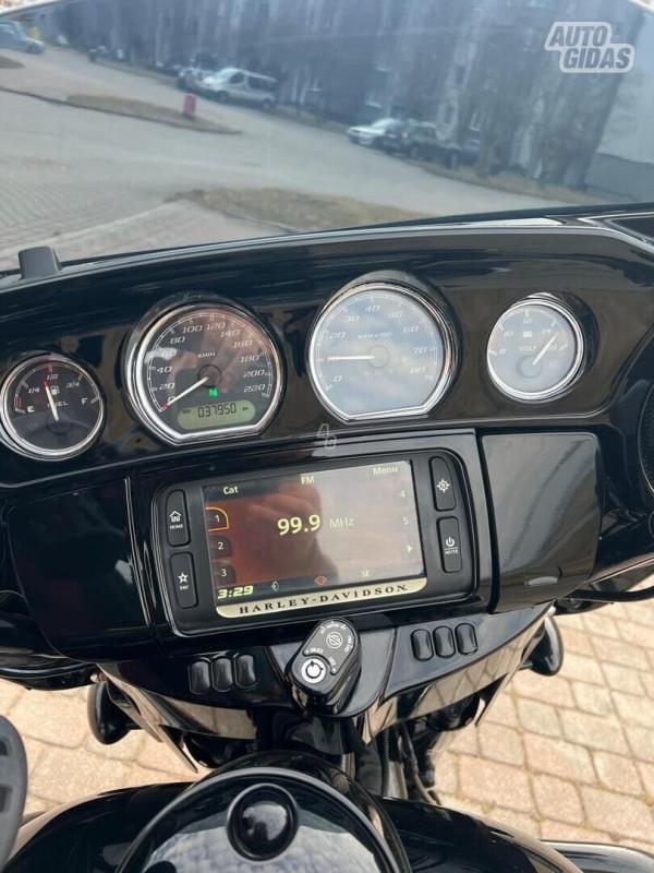 Harley-Davidson Street Glide FLHX 0 Klaipėda, ar dzinēja tilpumu 0.00 L un nobraukumu 0 tūkst. km par 11900 €, foto 7 vietnē AUTOMOTO.COM.LV