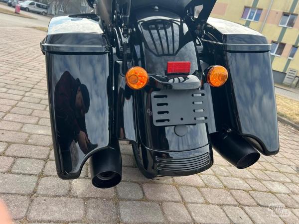 Harley-Davidson Street Glide FLHX 0 Klaipėda, ar dzinēja tilpumu 0.00 L un nobraukumu 0 tūkst. km par 11900 €, foto 8 vietnē AUTOMOTO.COM.LV