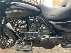 Harley-Davidson Street Glide FLHX 0 Klaipėda, ar dzinēja tilpumu 0.00 L un nobraukumu 0 tūkst. km par 11900 €, foto 12 vietnē AUTOMOTO.COM.LV