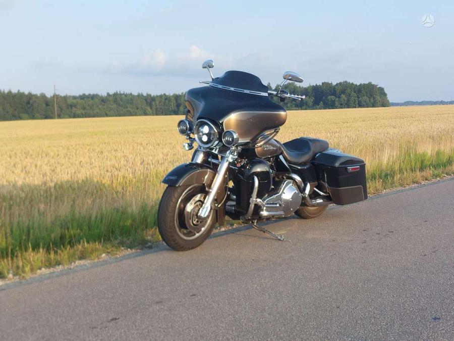Харли-Девидсон Street Glide FLHX 2006 в Паневежис, объемом двигателя 1.45 л и пробегом 78 тыс. км за 5000 €, фото 1 на AUTOMOTO.COM.LV