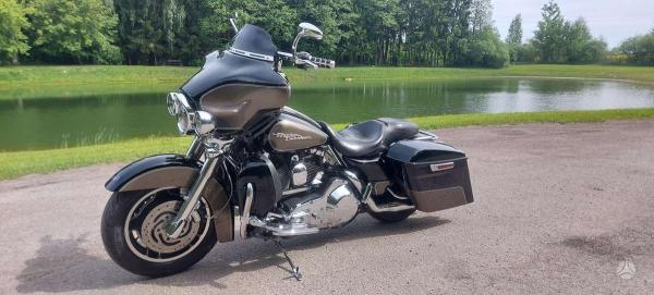 Харли-Девидсон Street Glide FLHX 2006 в Паневежис, объемом двигателя 1.45 л и пробегом 78 тыс. км за 5000 €, фото 2 на AUTOMOTO.COM.LV