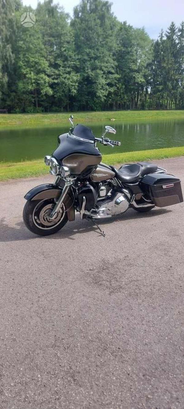 Харли-Девидсон Street Glide FLHX 2006 в Паневежис, объемом двигателя 1.45 л и пробегом 78 тыс. км за 5000 €, фото 6 на AUTOMOTO.COM.LV