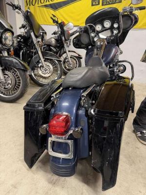 Harley-Davidson Street Glide FLHX 2008 in Siauliai, with an engine capacity of 0.00 L and mileage of 22 thousand km for 4440 €, photo 7 on AUTOMOTO.COM.LV