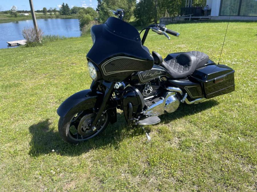 Harley-Davidson Street Glide FLHX 2008 in Kaunas, with an engine capacity of 1.60 L and mileage of 46 thousand km for 9000 €, photo 7 on AUTOMOTO.COM.LV