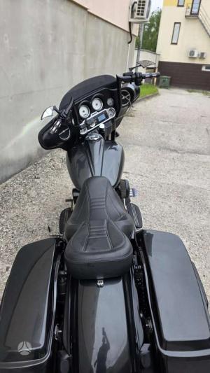 Харли-Девидсон Street Glide FLHX 2012 в Вильнюс, объемом двигателя 1.69 л и пробегом 71 тыс. км за 8500 €, фото  на AUTOMOTO.COM.LV