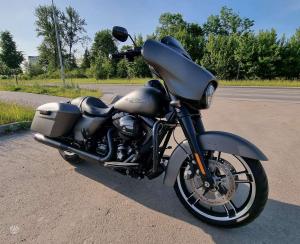 Харли-Девидсон Street Glide FLHX 2014 в Шяуляй, объемом двигателя 1.70 л и пробегом 50 тыс. км за 11150 €, фото 2 на AUTOMOTO.COM.LV