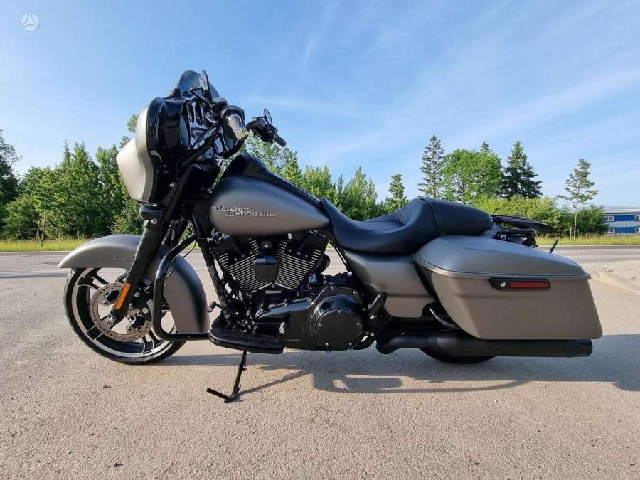 Харли-Девидсон Street Glide FLHX 2014 в Шяуляй, объемом двигателя 1.70 л и пробегом 50 тыс. км за 11150 €, фото 5 на AUTOMOTO.COM.LV