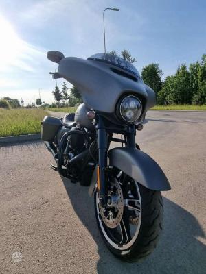 Харли-Девидсон Street Glide FLHX 2014 в Шяуляй, объемом двигателя 1.70 л и пробегом 50 тыс. км за 11150 €, фото 9 на AUTOMOTO.COM.LV