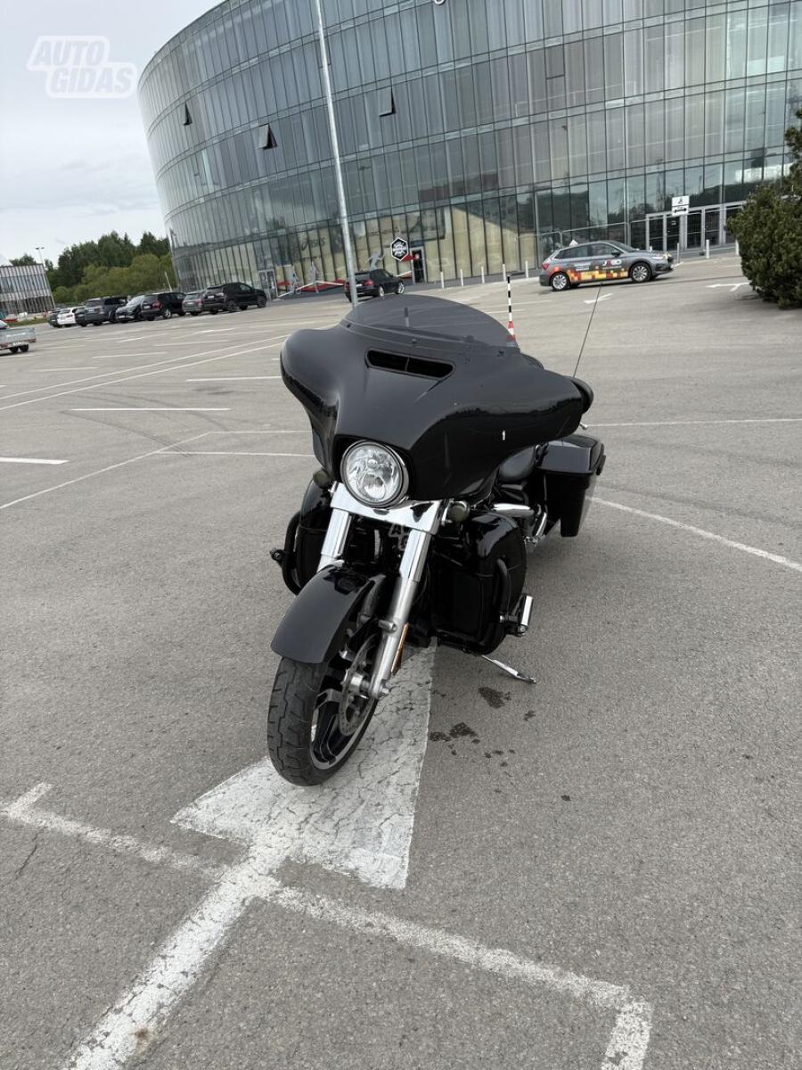Харли-Девидсон Street Glide FLHX 2014 в Шяуляй, объемом двигателя 0.00 л и пробегом 0 тыс. км за 9550 €, фото 14 на AUTOMOTO.COM.LV